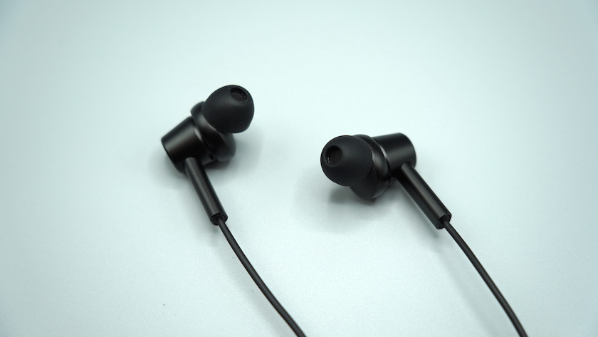 【Razer Hammerhead Duo レビュー】今更ながらRazerの定番ゲーミングイヤホン購入です。 | ジジローブログ